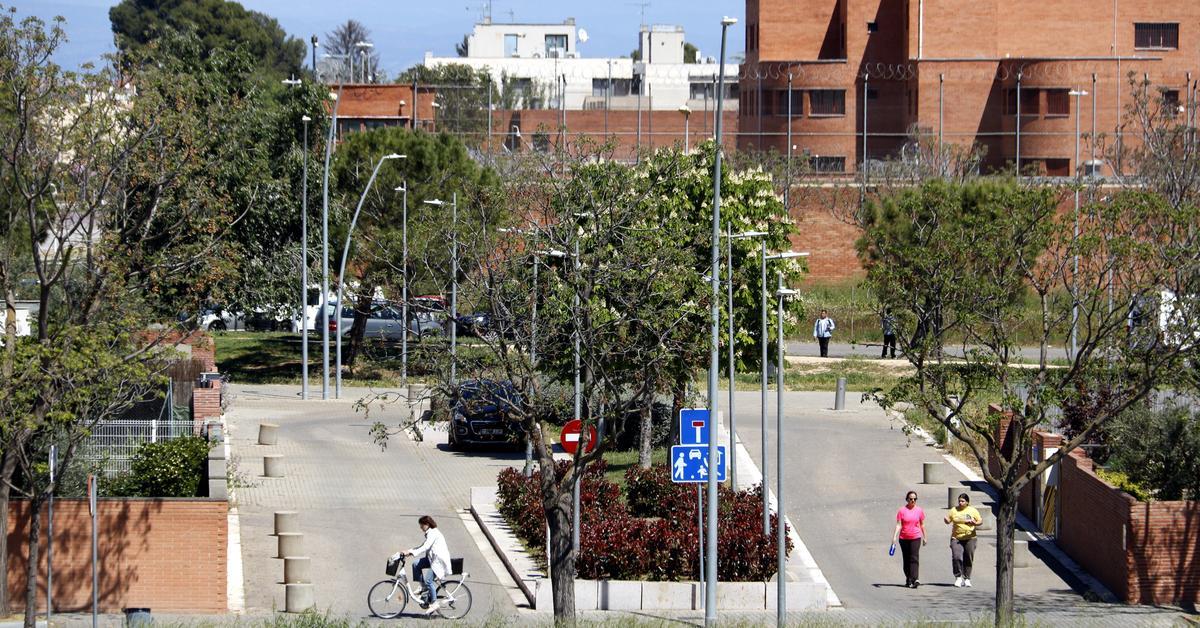 On its way a new Neighborhood Plan with a "minimum" of 300 M€
