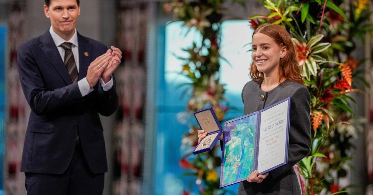 La filla de l'opositora veneçolana María Corina Machado recull el Nobel ...