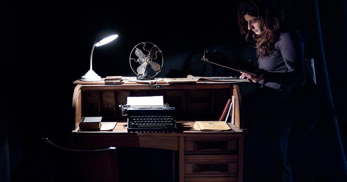 Welcome to the clandestine apartment where three women stood up to Franco