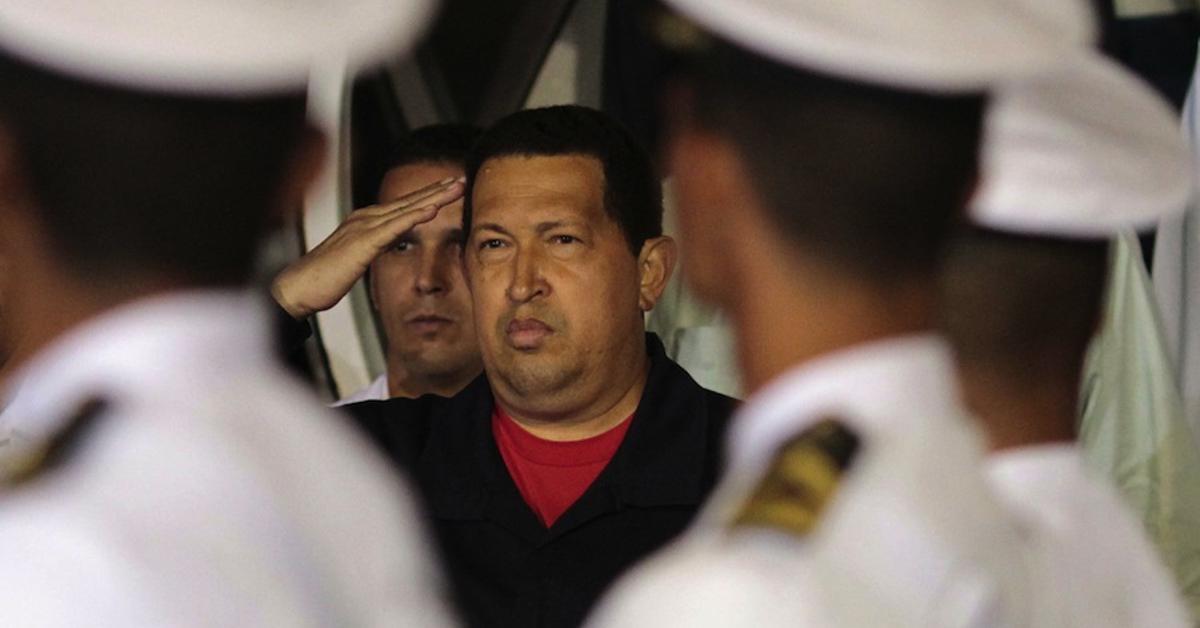 Hugo Chávez torna a Veneçuela després de rebre tractament pel càncer a Cuba