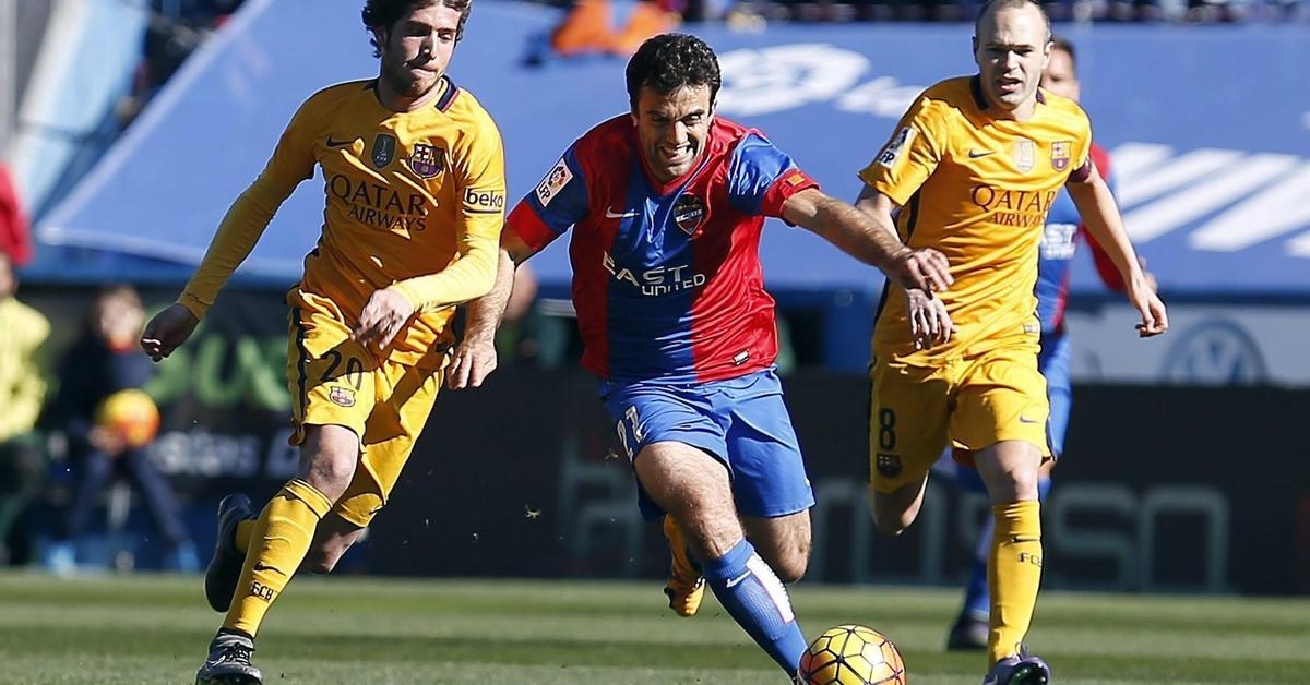 Sergi Roberto, un multiús es cola a l’onze