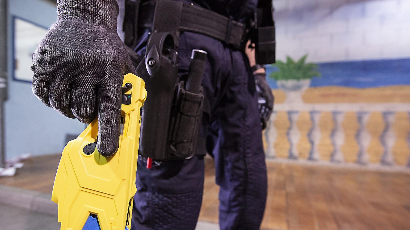 First approval of the regulations for the Barcelona City Police to ...