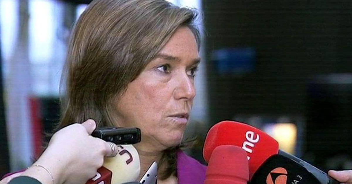 Ana Mato s'aferra al càrrec i no dimitirà perquè sosté que no ha fet "res"