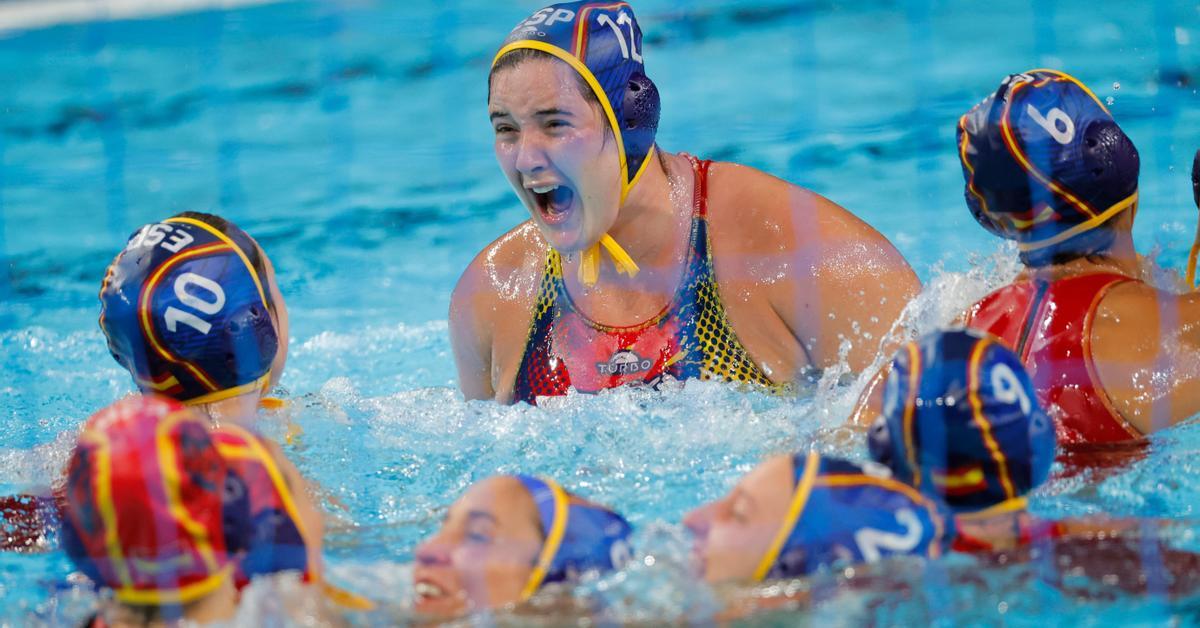 La waterpolista y campeona olímpica Paula Leitón responde a los ...