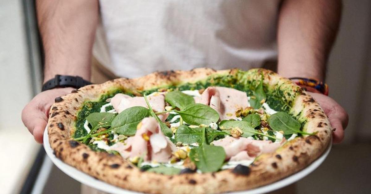 “Las pizzas con piña son las que más vendemos; y no tanto las ...