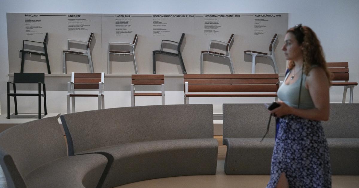 What do a bank and Catalan Book Week have in common?