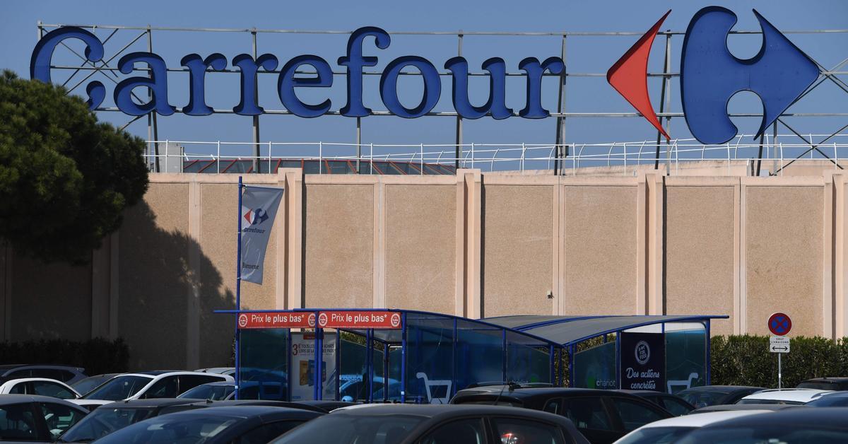 Els nutricionistes suspenen la cistella bàsica de 30 € de Carrefour