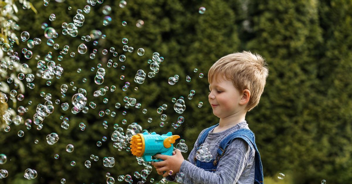 Playing and discovering leave a mark on children's brains