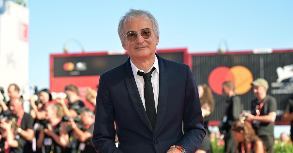 Olivier Assayas premieres 'The Wizard of the Kremlin': “What is ...