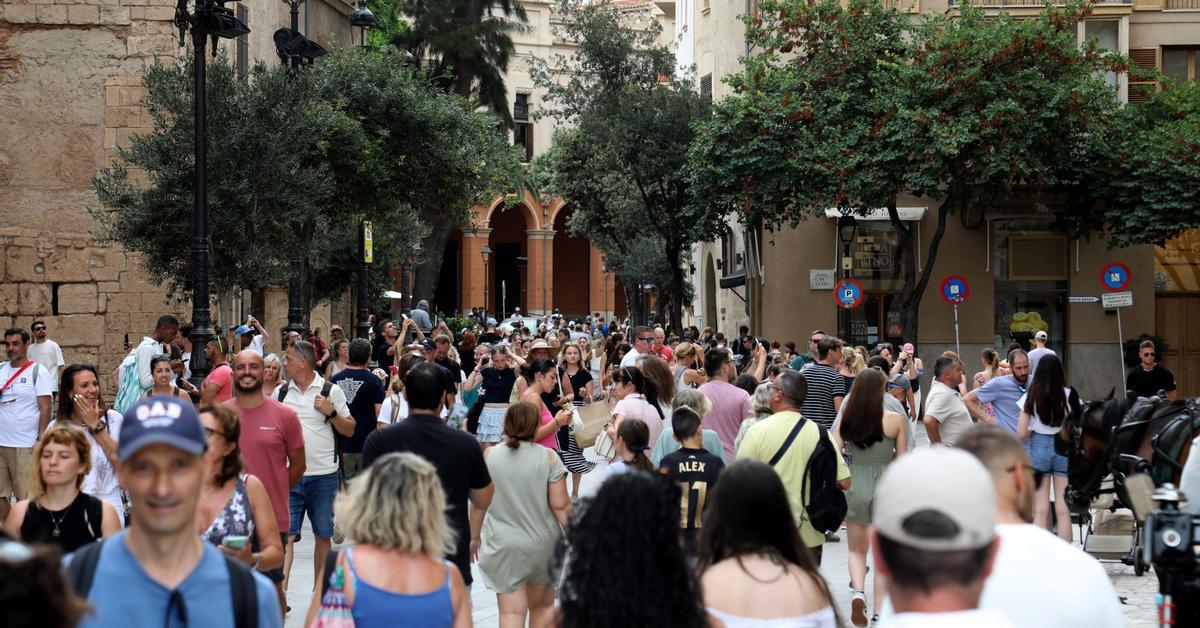 The population of the Balearic Islands has risen to 1.25 million ...