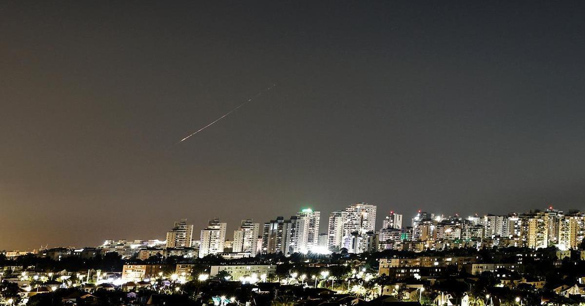 Iran launches missiles against Israel in response to attacks in Beirut