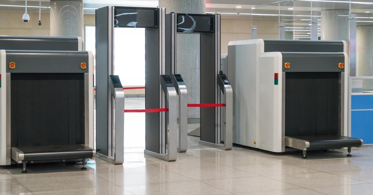 Italy will install metal detectors in schools to combat youth violence