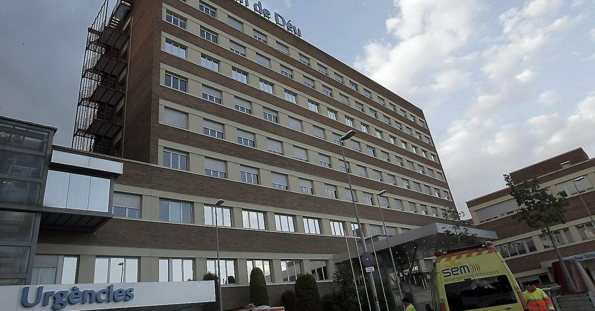 Ferit de gravetat un nen després de caure al buit en un hotel de l ...