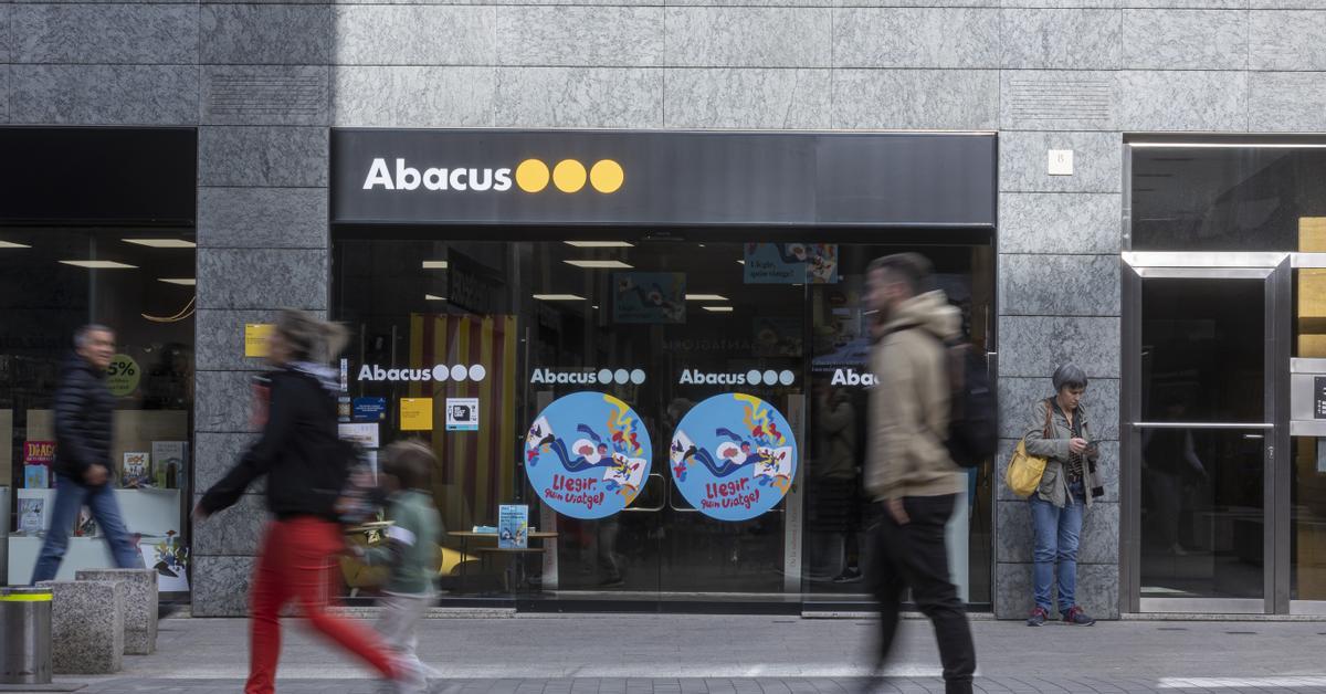 Abacus tria Marta Aymerich com a nova presidenta
