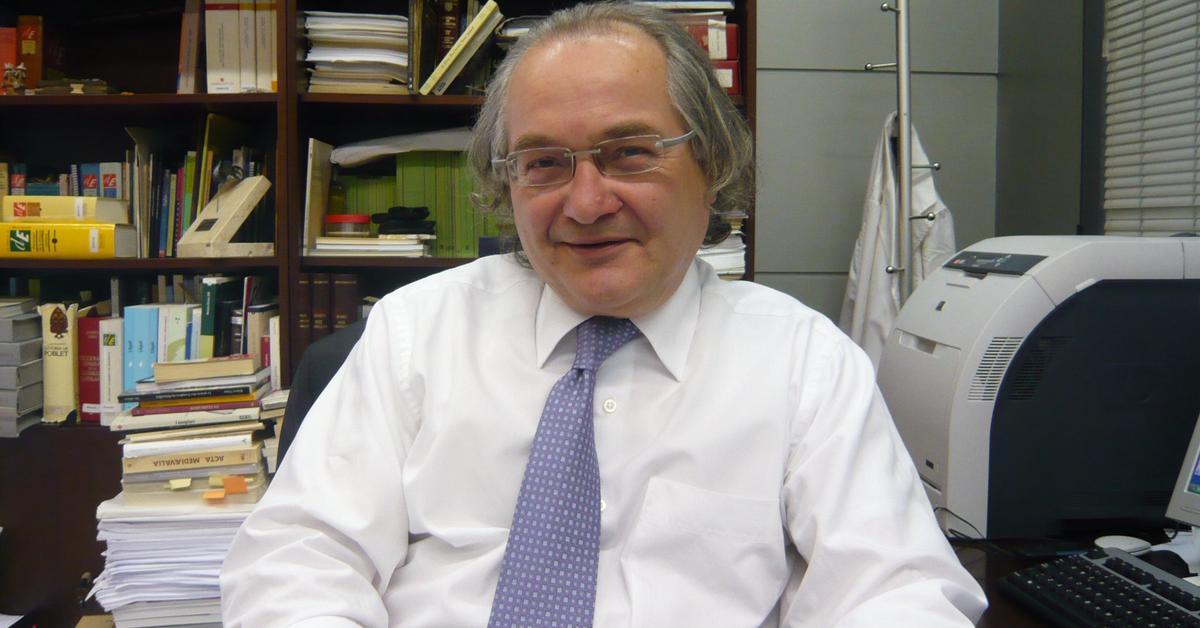 Dies at 78 years old Josep Maria Sans i Travé, former director of the ...