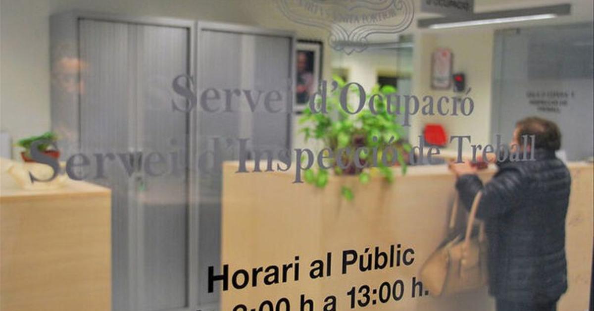 Més d'un centenar de persones s'han quedat sense feina el darrer mes