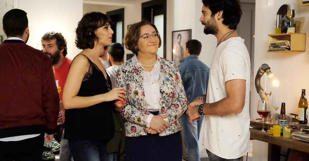 Telecinco torna a la comèdia familiar amb ‘Ella es tu padre’