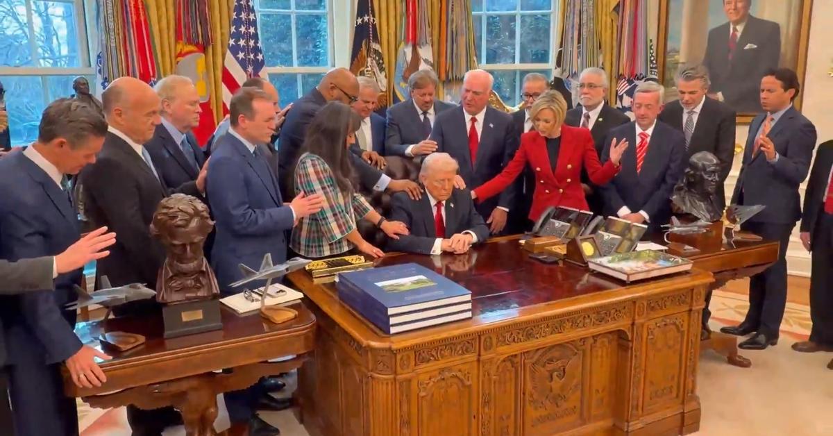 Evangelical pastors pray for Trump at the White House