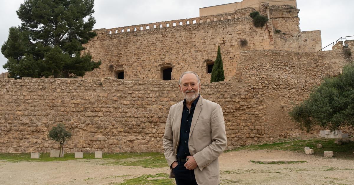 Jordi Molist, author of 'I'll Give the Sky for You': "Many legends have ...