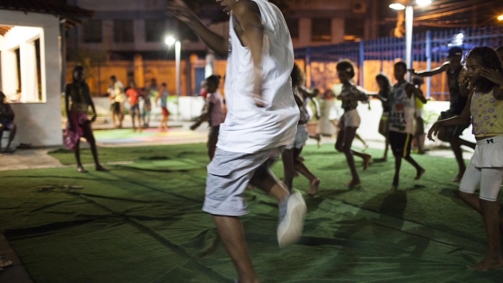 'Passinho': el ball d’avantguarda que va néixer a les faveles de Rio