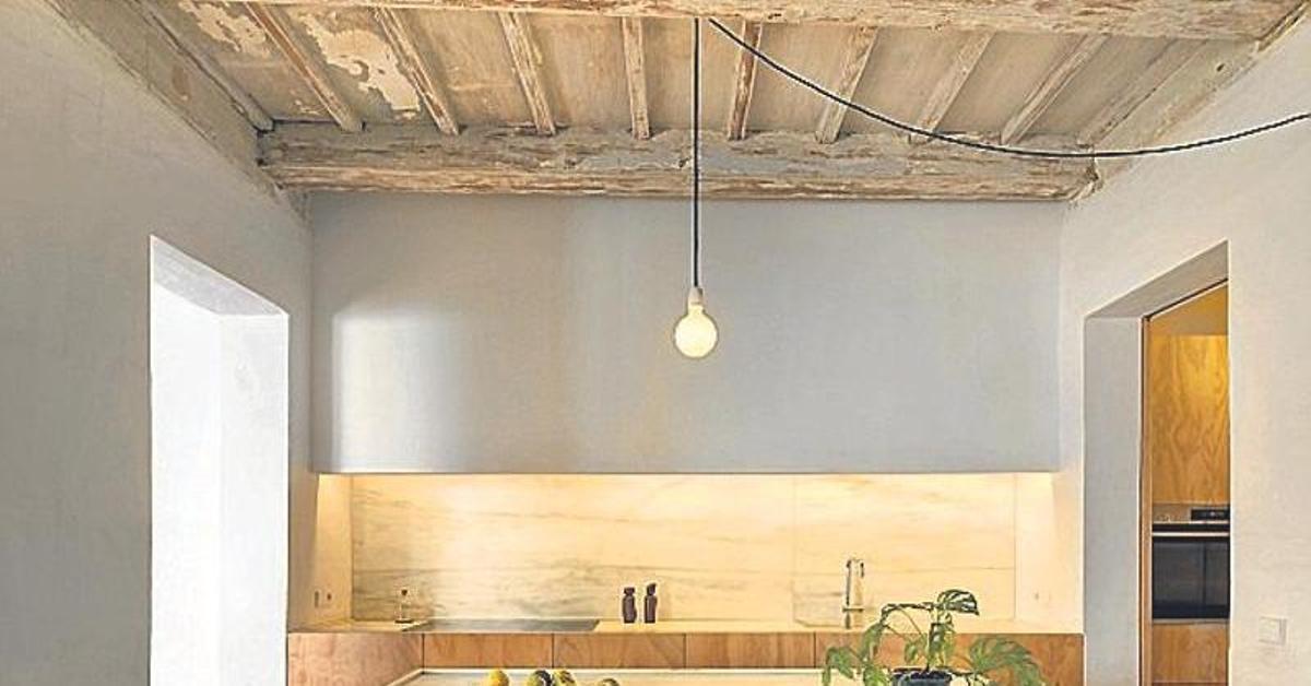 Living and seeing the history of the house: the renovation maintains ...