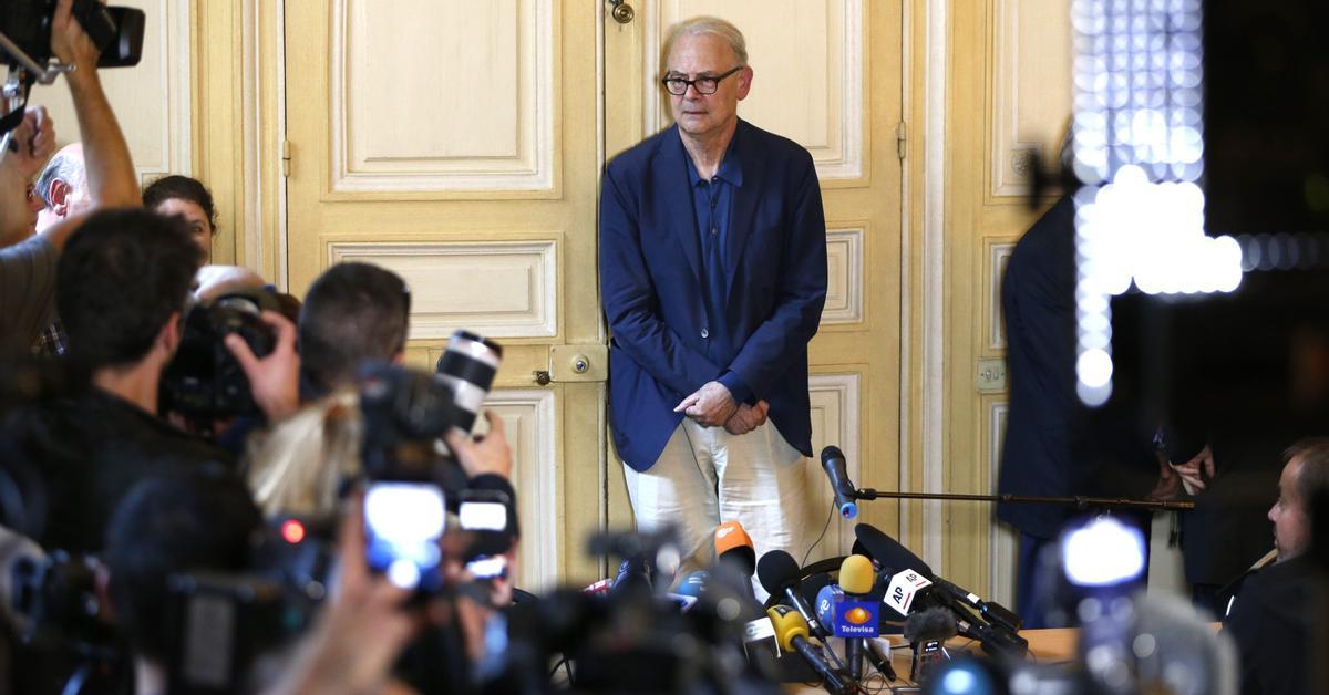 The scent of Patrick Modiano's latest novel